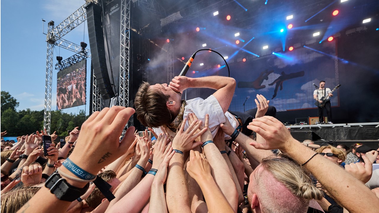 Bli med på «Crowd surfing» under Kvelertak på årets Tons Of Rock – Rockman
